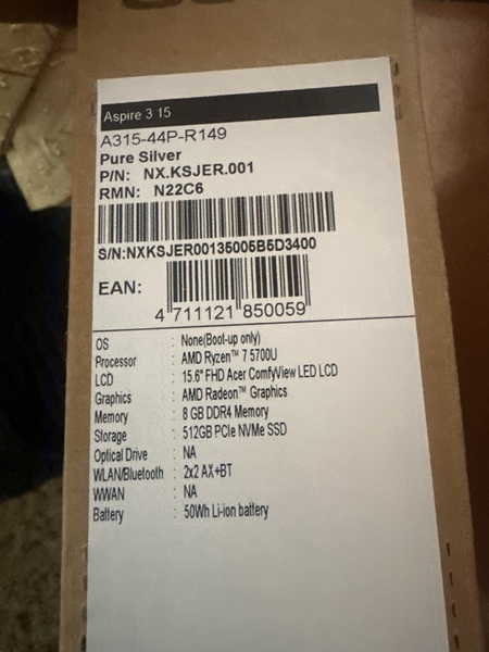 noutbuk sotilad srochna tel qlila narx 400$