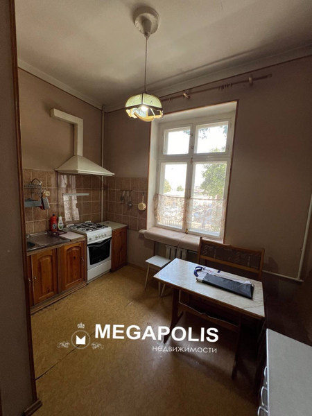 ‘Высокопотолочка 3/2/4 (1 квартал) 85м² продам