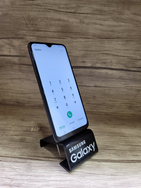 Samsung A10 sotiladi