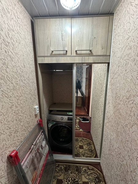 8микрарайоне 1х срочно слаётся