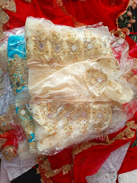 Лозмлар яош келиншакларга