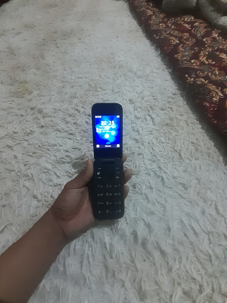 Nokia 2660 flip 