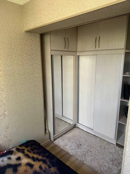 Продается квартира 2/3/4 в Алмазарском районе 43м*2