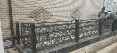 Darvozaga gul tez sifatli arzon narxda kesib beramiz