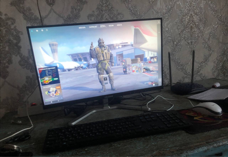 Gaming uhcun komplekt Kompyuter