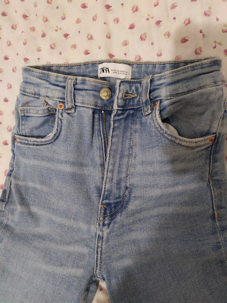 Женские джинсы Zara