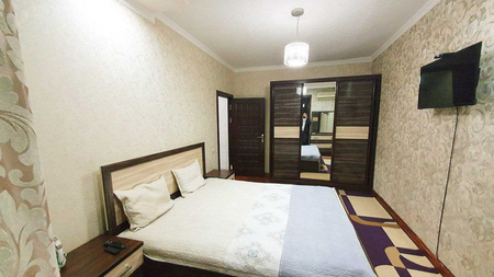 Сдаётся квартира в аренду на долгий срок. 4х2х4. 90кв.м.