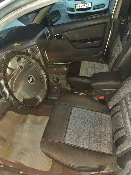 Nixea 2 Sotiladi metan gaz 2014 yil