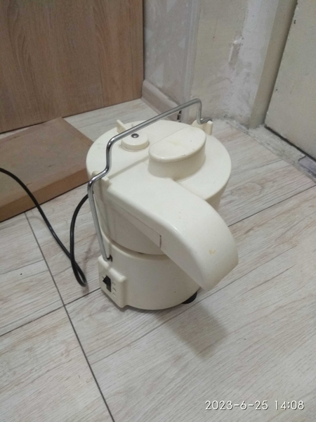 Соковыжималка из СССР