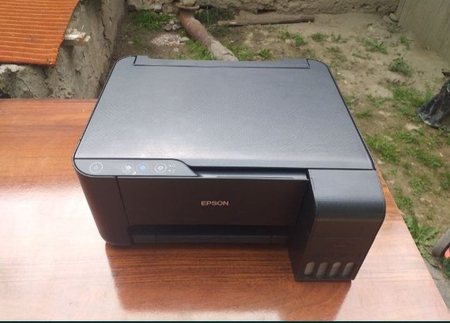 Printer sotiladi srochni