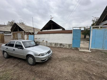 Turar joy dacha uchun tayyor uyi bor