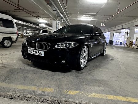 BMW 528      f10