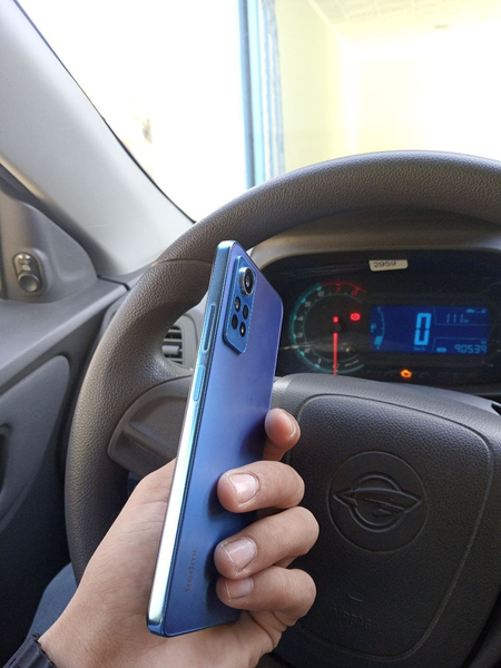 Redmi note 12 pro sotiladi sirochna