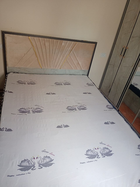 Mebel sotiladi hamma vaji bo