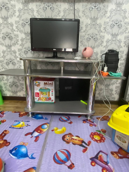Подставка под телевизор