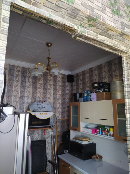 Продаётся  квартира  2/4/4на Авиасозлар  2