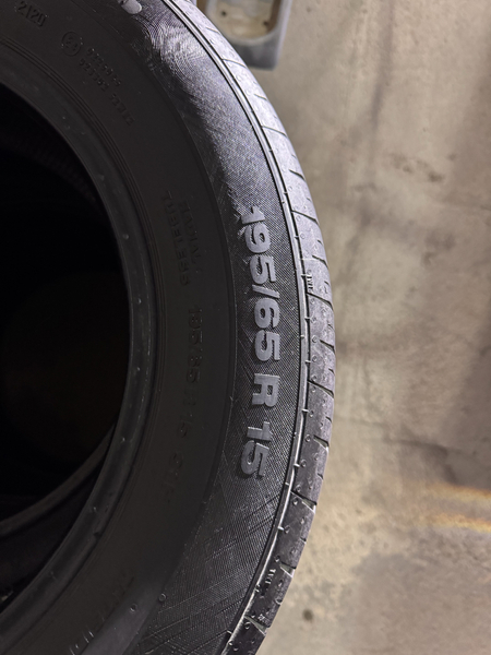 Шины родные от кобальта 195/65R15, пробег 20 тыс