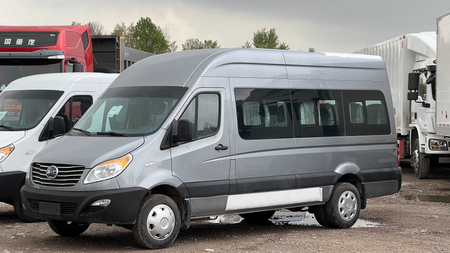 JAC SuNRAY 21 orinli Benzinda yuruvchi Mikroavtobus 2024 Miniven