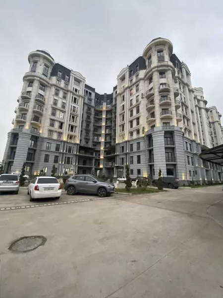 Срочно продаётся 4/8/9/130м2 квартира в ЖК DARHAN AVENUE