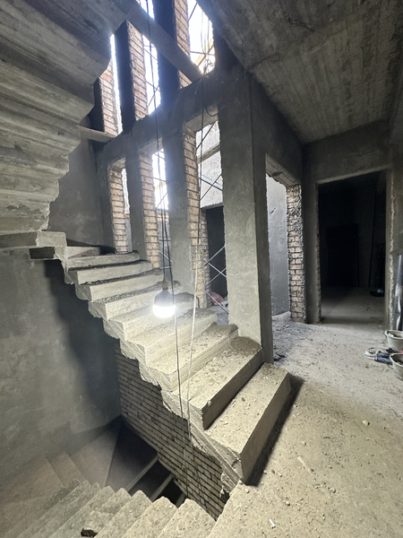 Коробка  Мирзо Улугбек пилла ул. Мать и дитя