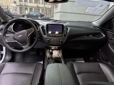 Malibu 2 Premier, 47k км пробек, в идеальном состоянии