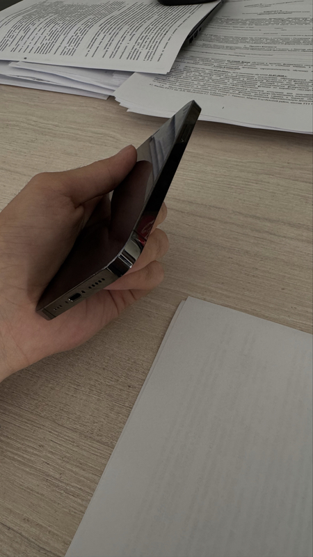 Продается Iphone 12 pro