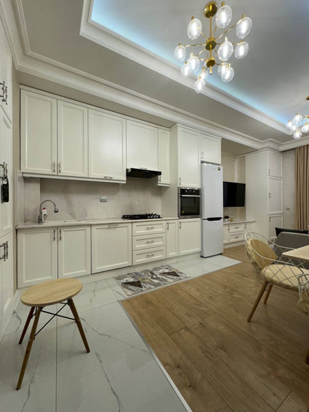 Ташкент Ситй Gardens 2 ком 1 этаж 8 этажка все ест фото реално