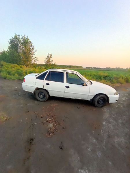 Nexia 2 srochno sotiladi