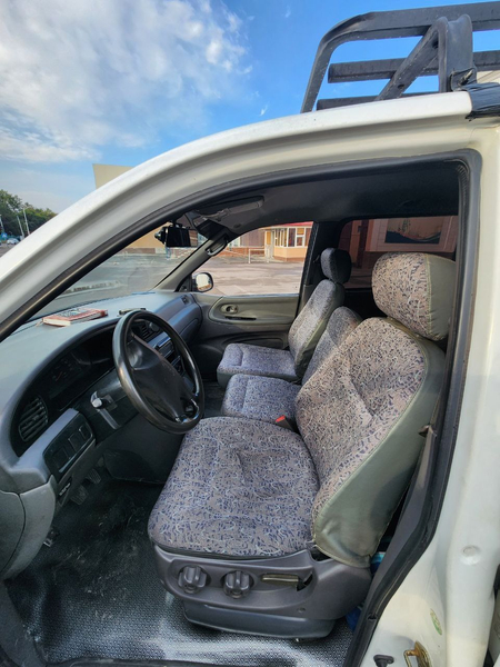 Kia Carnival sotilad OBMEN BOR