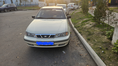 Сурочни сотилади 2007 сонс лукс кансанир