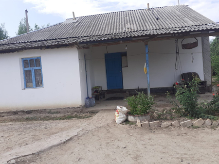 Uy Sotiladi. Yaxshi sharoitda