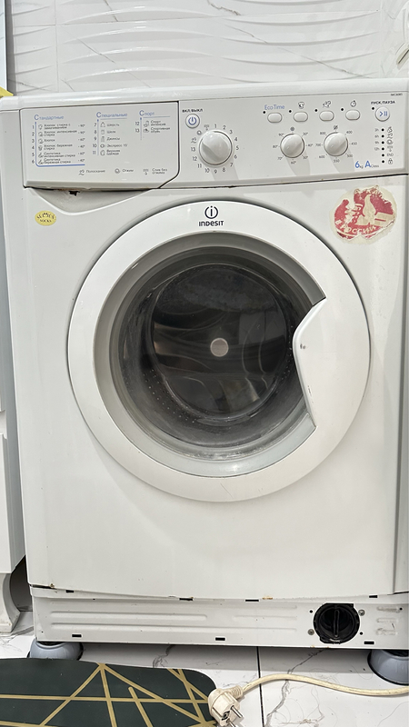 Стиральная машина Indesit
