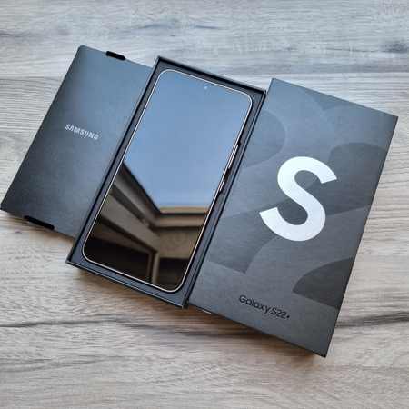 Самсунг Samsung Galaxy S22+ 8/256gb