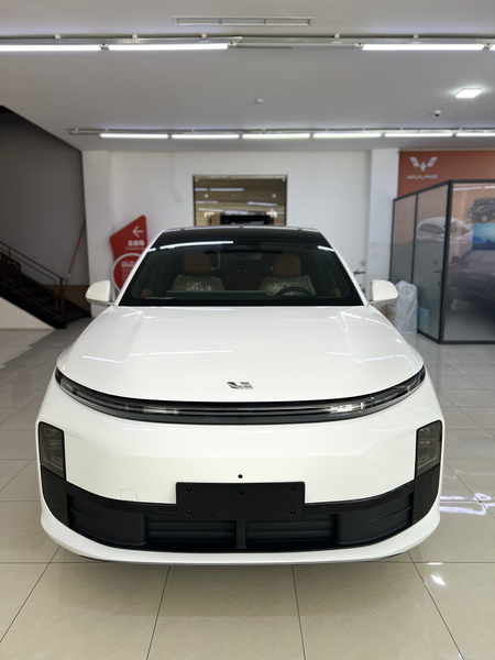Lixiang L6 Pro.