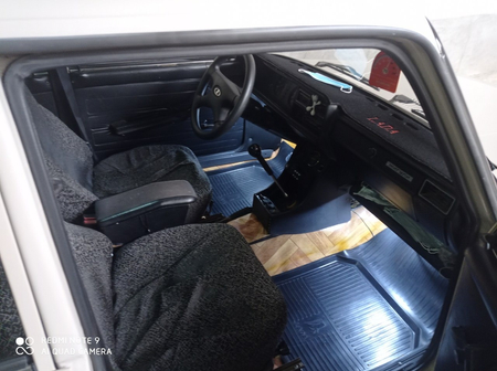 Vaz 2107 Sotiladi 1995 yil xolati alo mator moy yemaydi