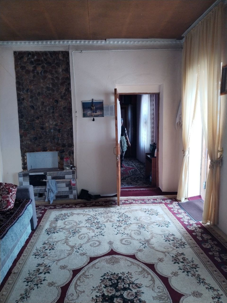 Zangota busuvda uy
