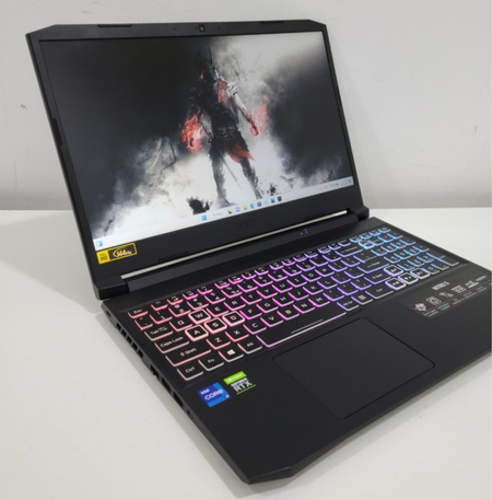 Yangidek Acer Nitro 5 Gaming Core i7 11800H. RTX 3050 4GB.