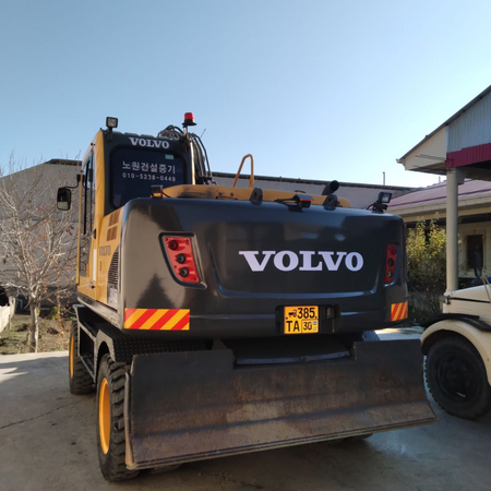 Ekskvator Xizmati Volvo 145 hyunday 140