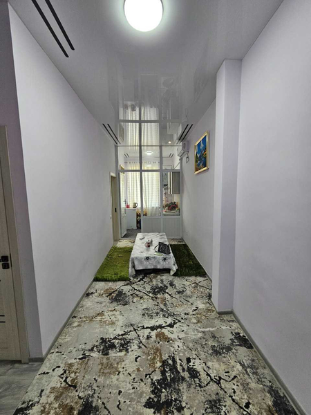 2 xonali 42m² 5-qavat sotiladi