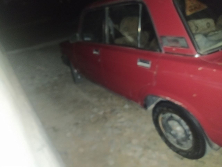 Lada 2105 sotiladi