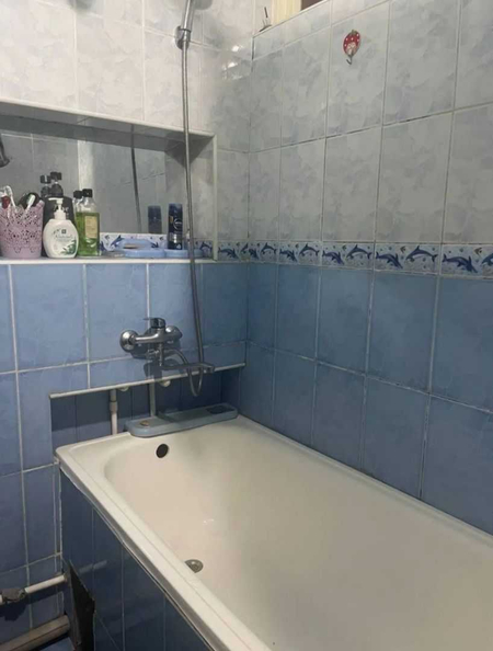 Срочно продается квартира 1/2/5 ,Мирзо Улугбек ( J 2803)