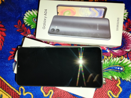 Samsung galaxy A04