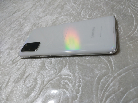 S20plus 12/256 holati alo