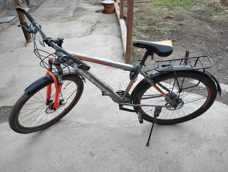 Velosiped sotiladi