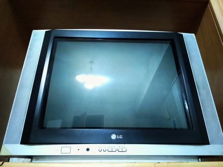Телевизор LG 21