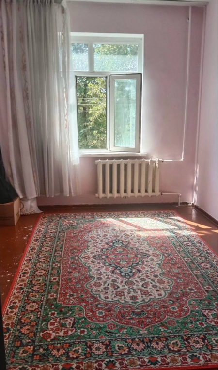Продам квартиру 2/2/4 на массиве Феруза ,улучшенка 2х6