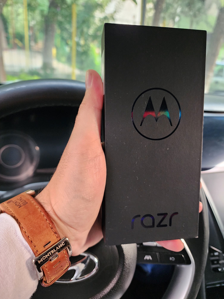 Motorola razr 40  (xt2323-2)   8/128 (green)
