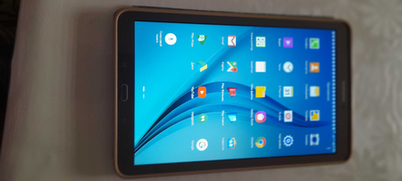 Продаётся  Нетбук  SAMSUNG