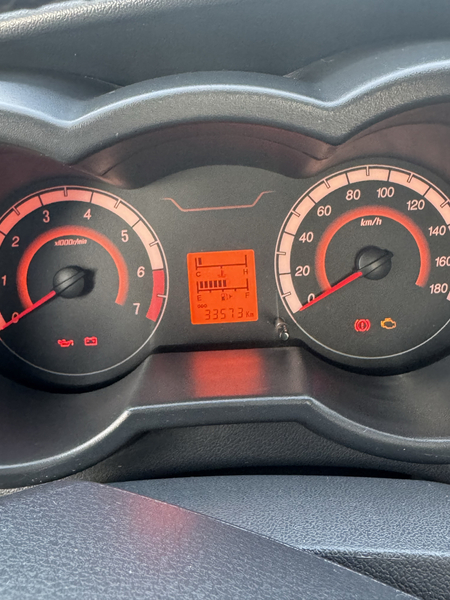 Arenda Changan 98tali toza moshina
