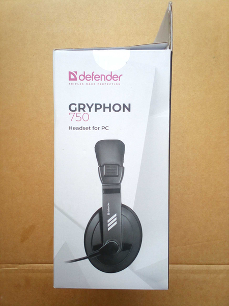 Defender Gryphon 750 naushnik sotiladi